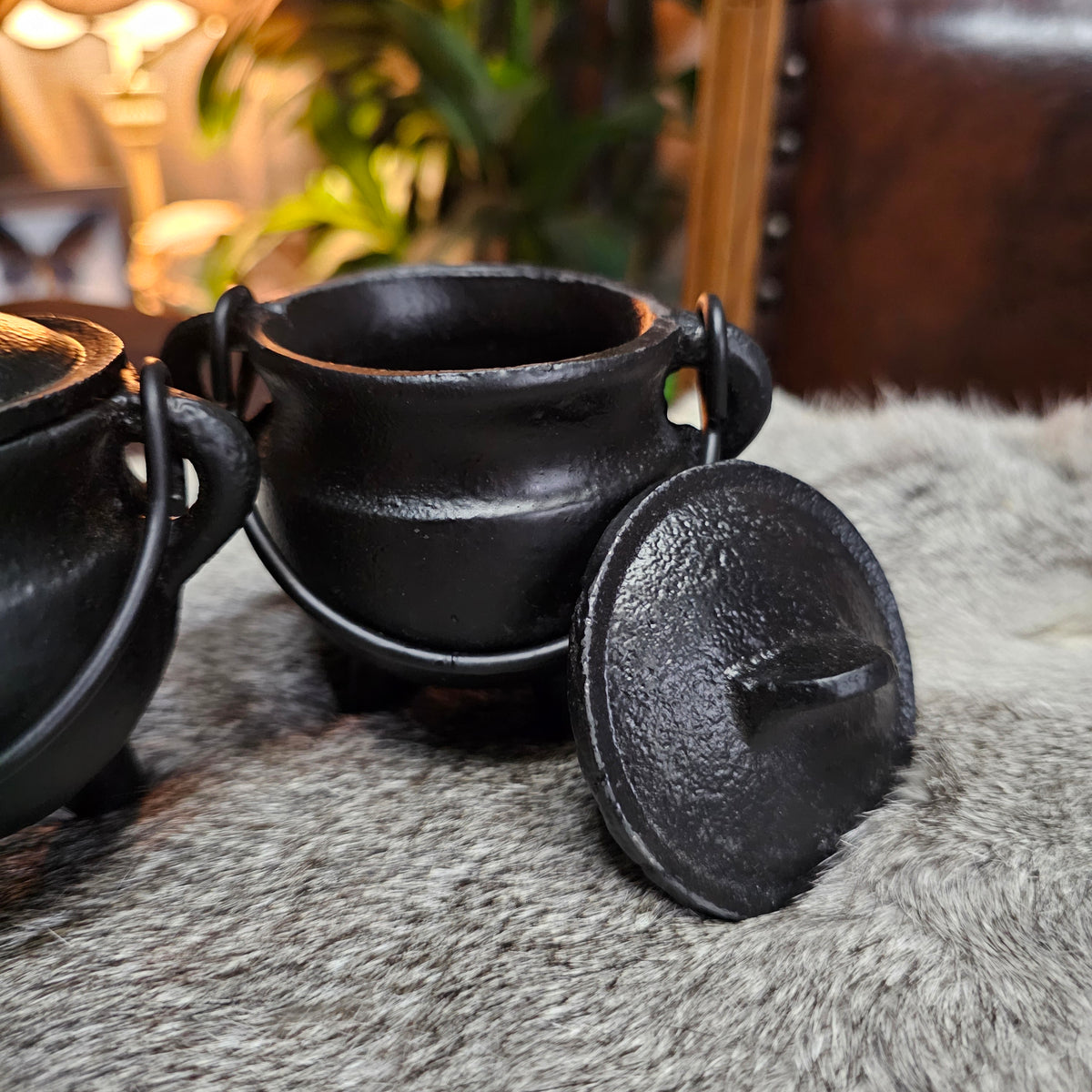 Mini Cauldron - Plain| Lylliths' Emporium
