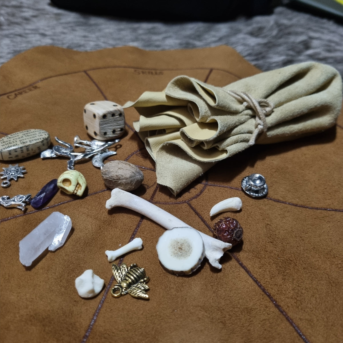 Bone Throwing - Starter Set| Lylliths' Emporium